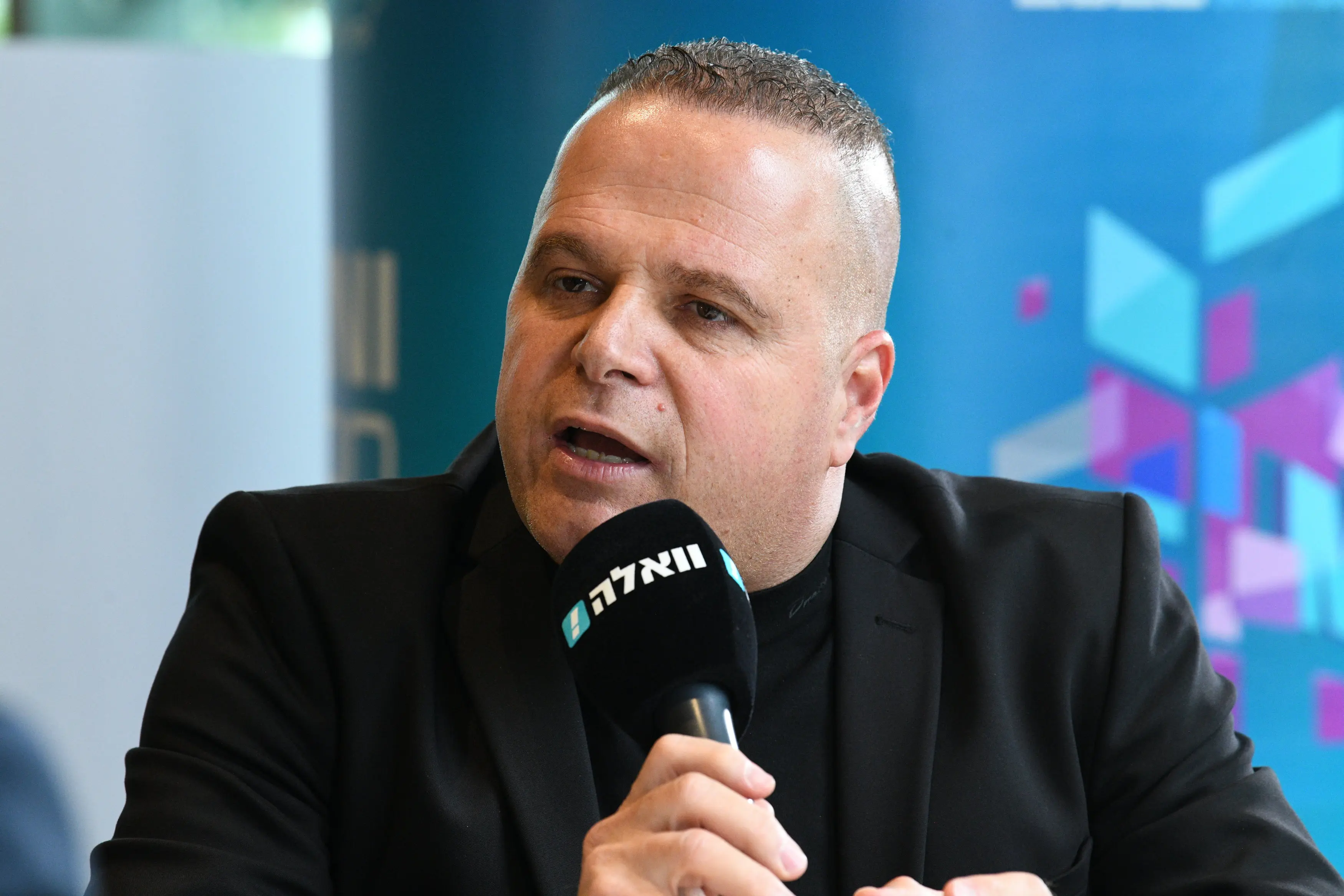 ראש עיריית אשקלון לשר ארבל: בטל את תשלום הארנונה לעסקים